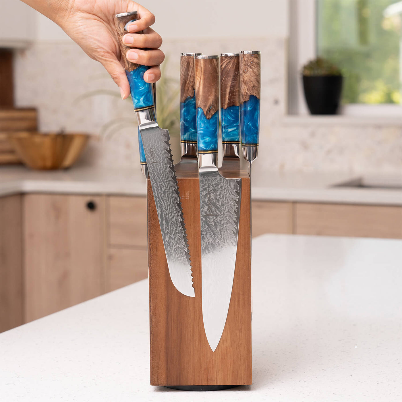 Rotating Magnetic Knife Block — 360° Rotation, Acacia Hardwood