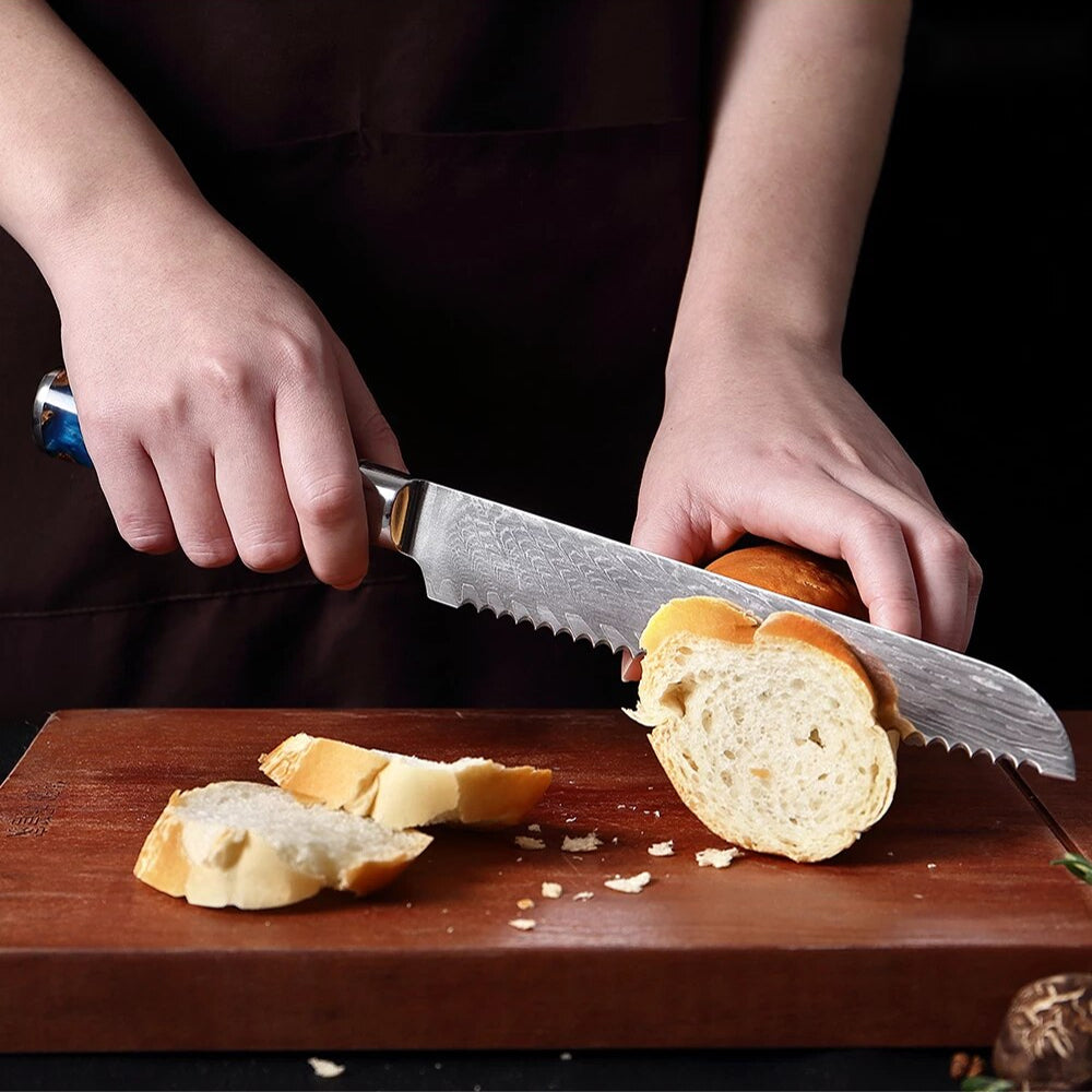 "Tsunami" 67-Layer Damascus Steel Serrated Bread Knife – Senken Knives